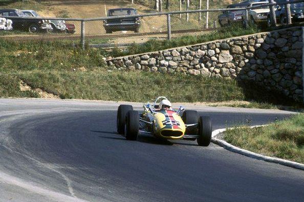 Elhunyt Al Pease, "a leglassabb F1-es versenyző"