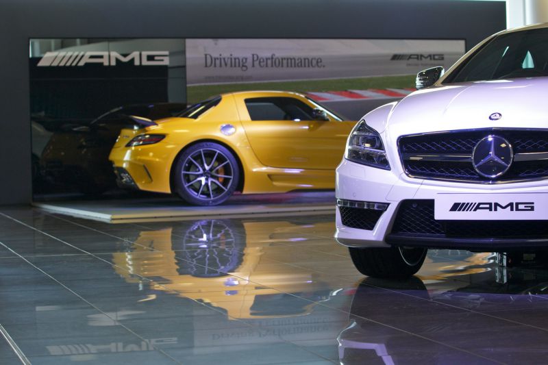 Megnyílt Magyarország első AMG Performance Centere